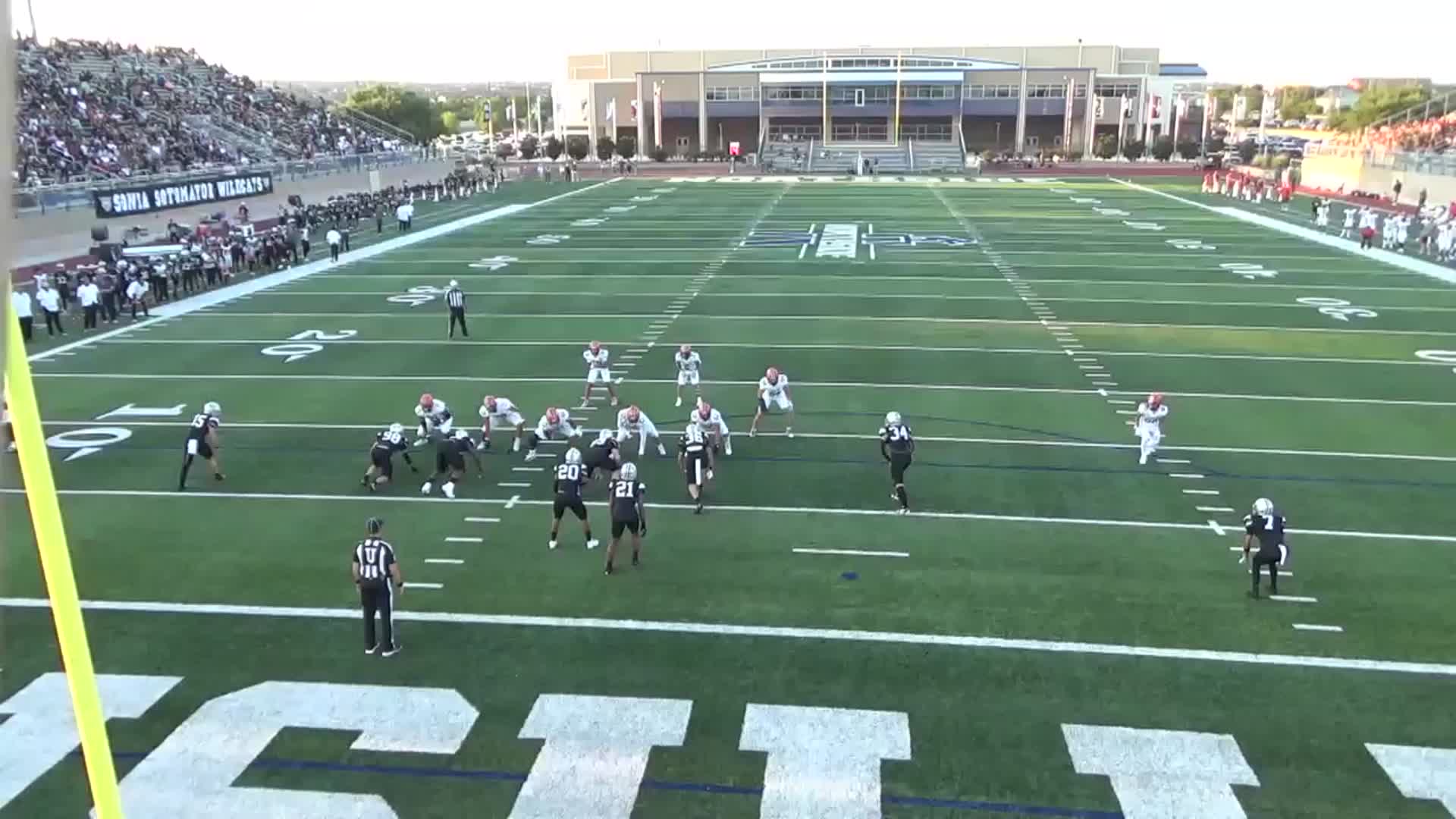 Brennon Williams Junior Year Tape - Brennon Williams highlights - Hudl